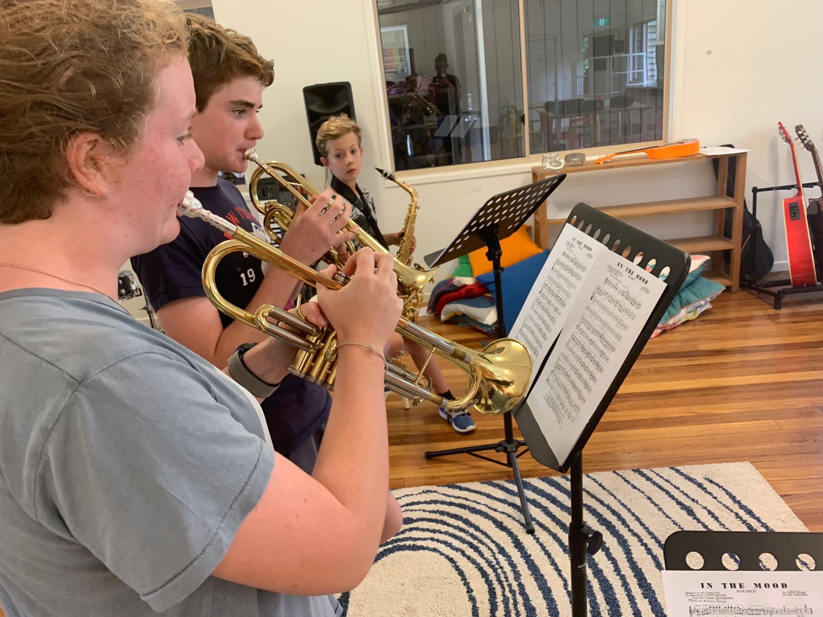 Ensembles | MIC – Montessori International College